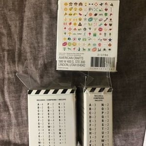 Heidi Swapp | Accents | Light Box With Letters And Emojis | Poshmark